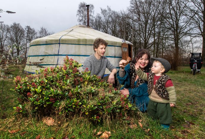 Jesse en Cynthia gaan van een yurt naar een tiny house: ‘We hoeven geen ...