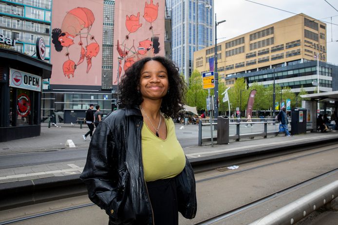 Delphine (17) zit helemaal op haar plek op de theaterschool: ‘Ik dans ...