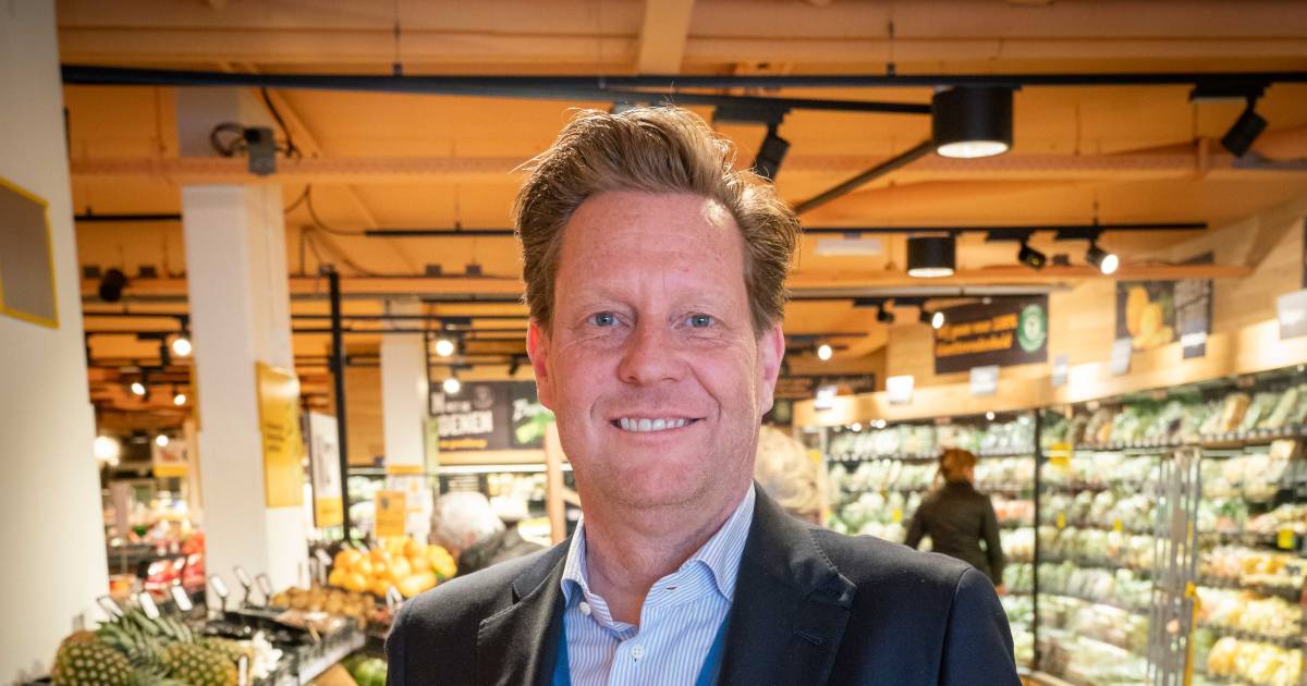 John Macleane is supermarktmanager in oorlogstijd: ‘Er hangt een kille ...