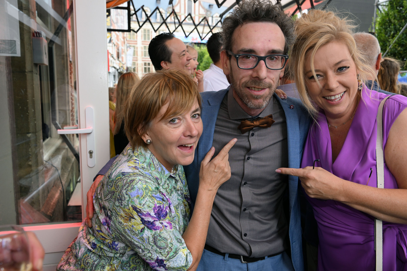 Erik De Rop (Café Bardot) belooft grote liefde Els Bielen eeuwige trouw ...