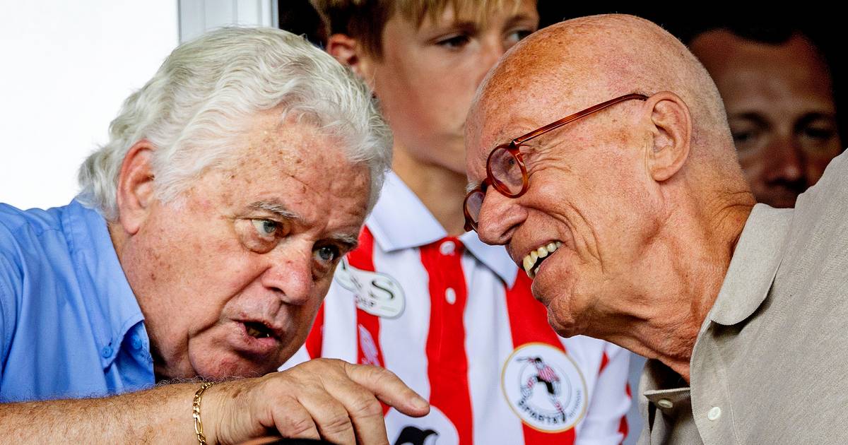 De prognose van Rob Jacobs: ‘Feyenoord belandt dit jaar tóch op de ...