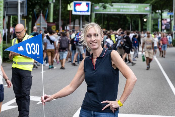 Donaties stromen binnen voor Tanya, die zonder maag Vierdaagse loopt ...