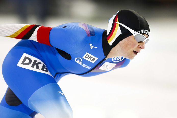 45-jarige Pechstein kan het nog steeds | Schaatsen | bd.nl