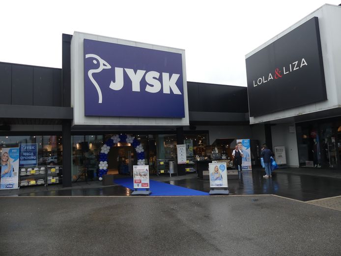 Deense meubelgigant Jysk opent winkel in Deinzeshopping | Deinze | hln.be