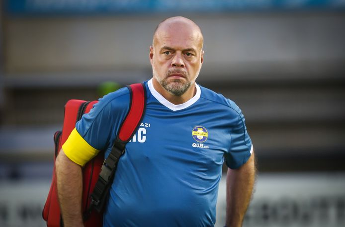 Dokter Kristof Camps zorgt bij Thes Sport voor een unieke professionele ...
