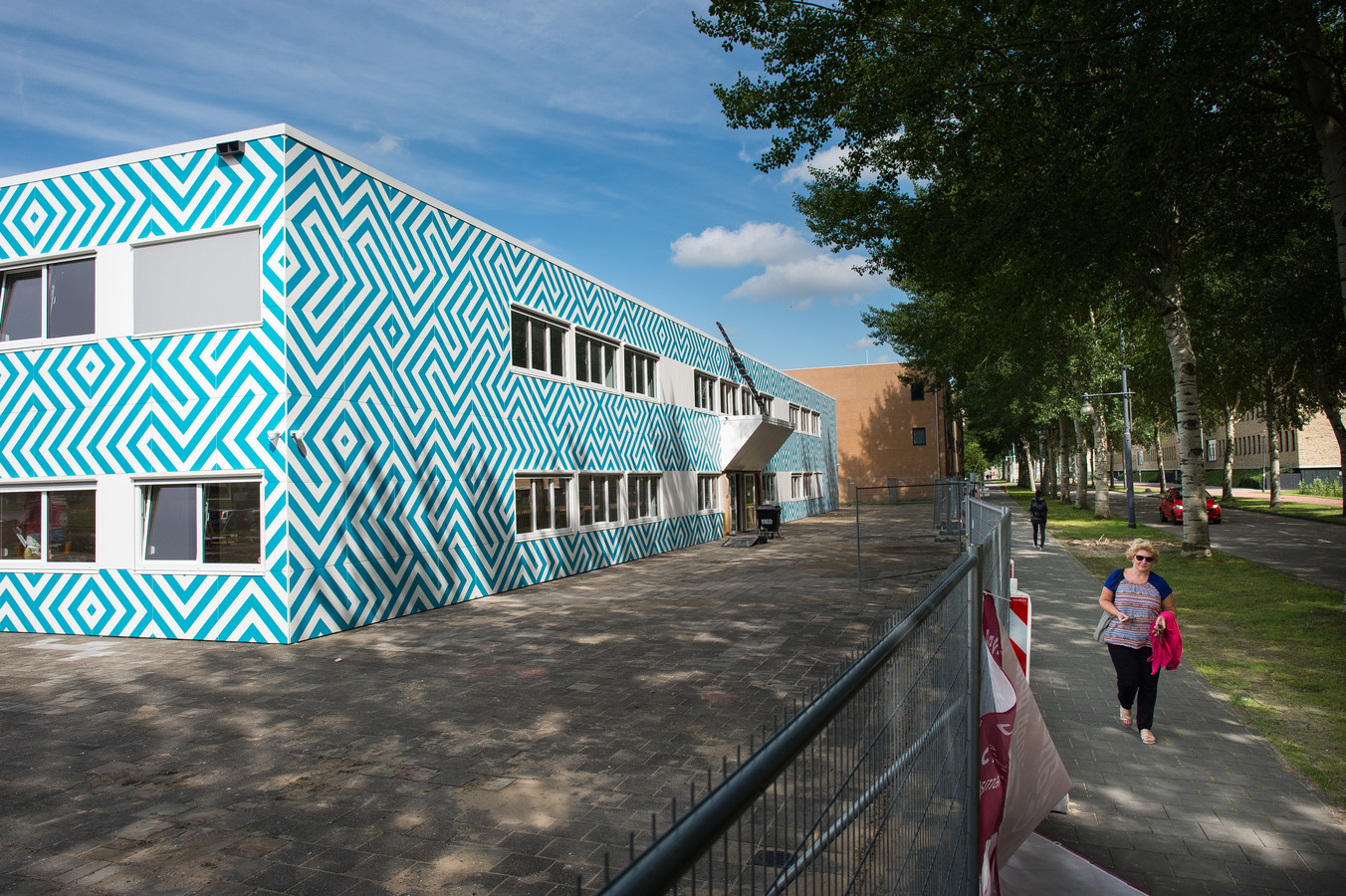 Omstreden Islamitische middelbare school Amsterdam werft leerlingen in ...