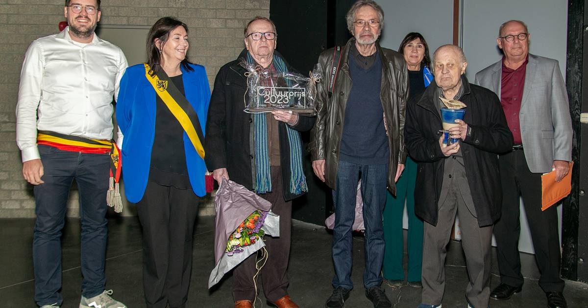 Zilveren Pluim voor Willy Van Ransbeeck, Cultuurprijs voor Kramiek ...