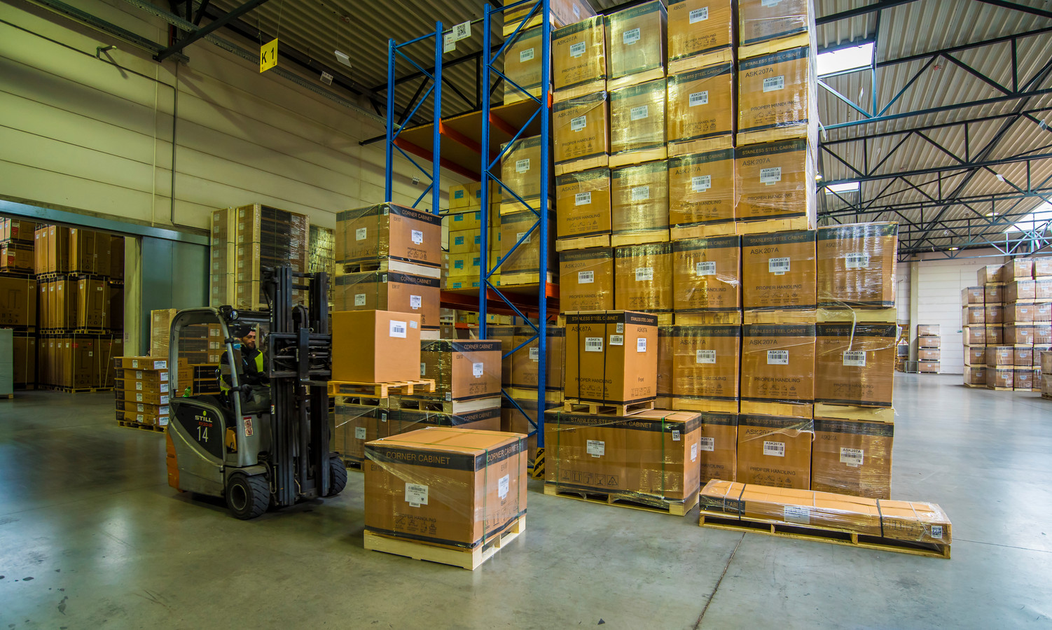 Hoe een vluchtelingenkind uit Enschede Europa’s grootste leverancier ...