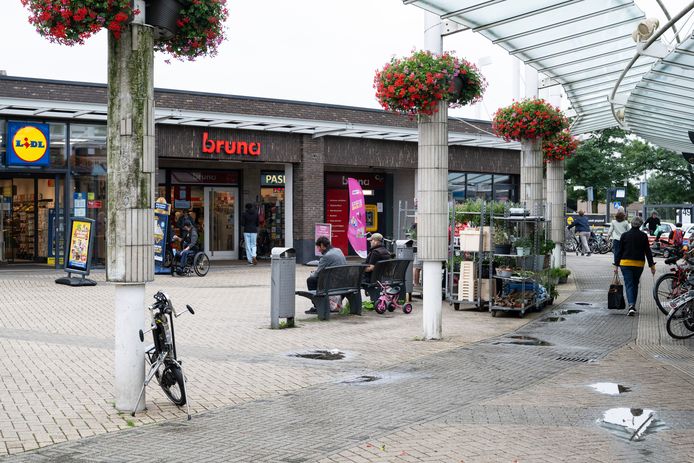 ‘Hoe erg is de overlast in winkelcentrum Hatert?’ | Nijmegen ...