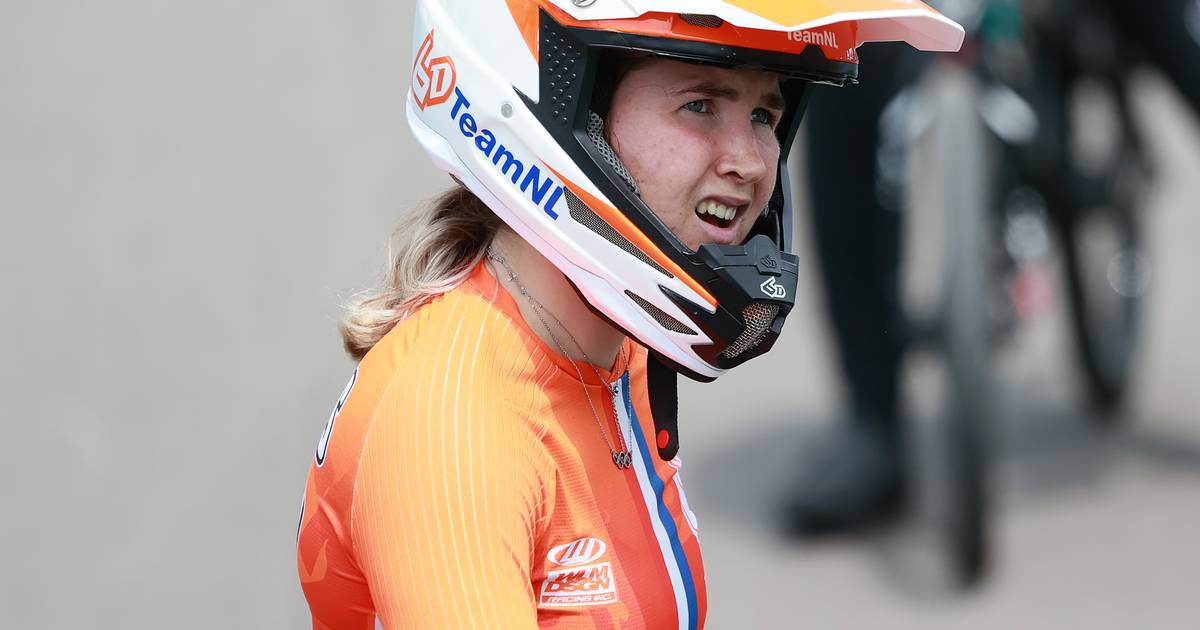 Merel Smulders voor het eerst Nederlands kampioen BMX, Laura Smulders ...