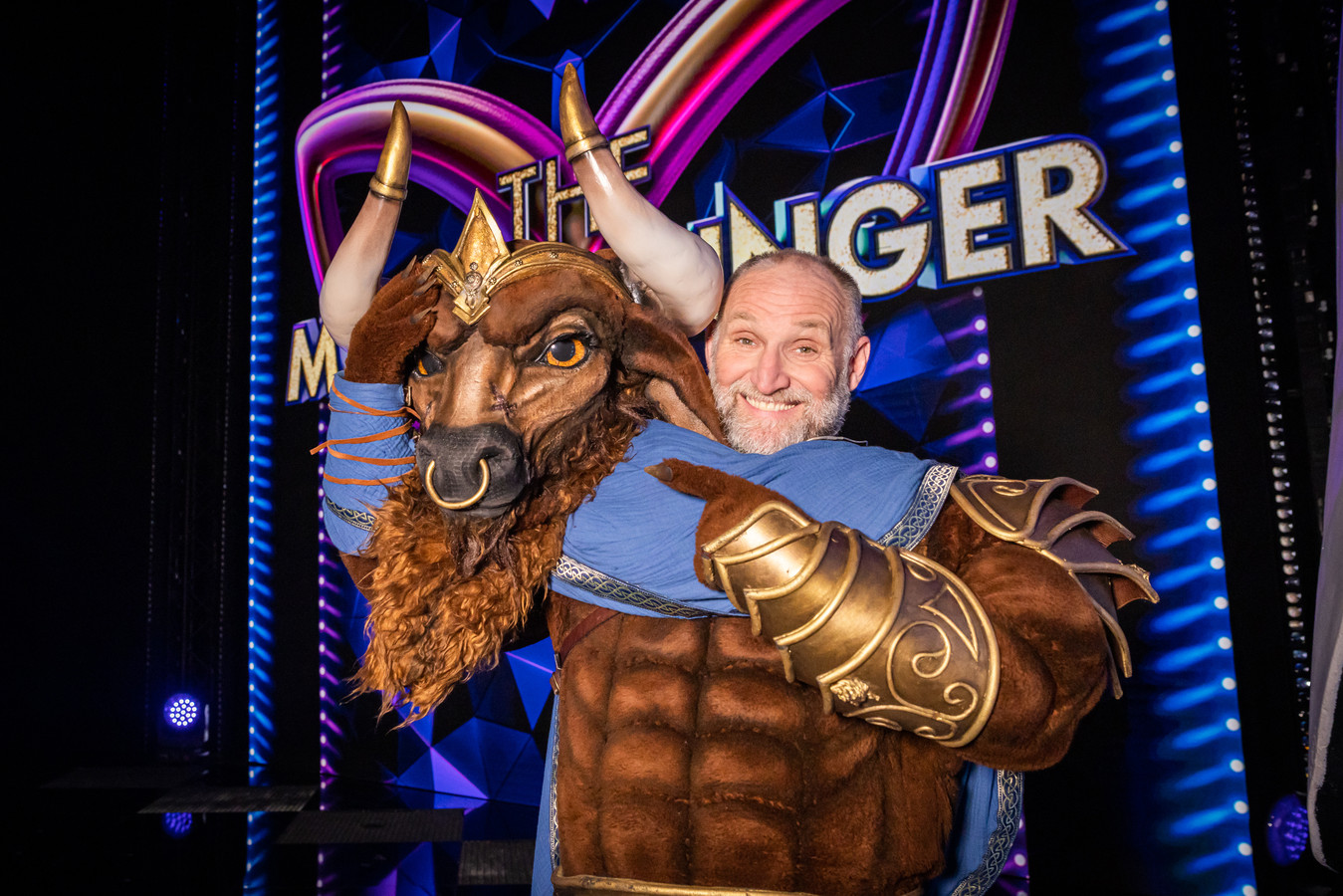 Minotaurus moet ‘The Masked Singer’ verlaten, ontdek hier wie er onder ...