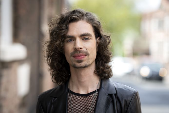 Dion Cooper veegt agenda leeg na tegenvallend songfestival: ‘Moet ...