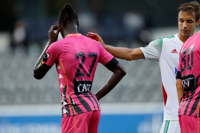 Deux matchs de suspension pour Mamadou Fall? | Football Belge | 7sur7.be