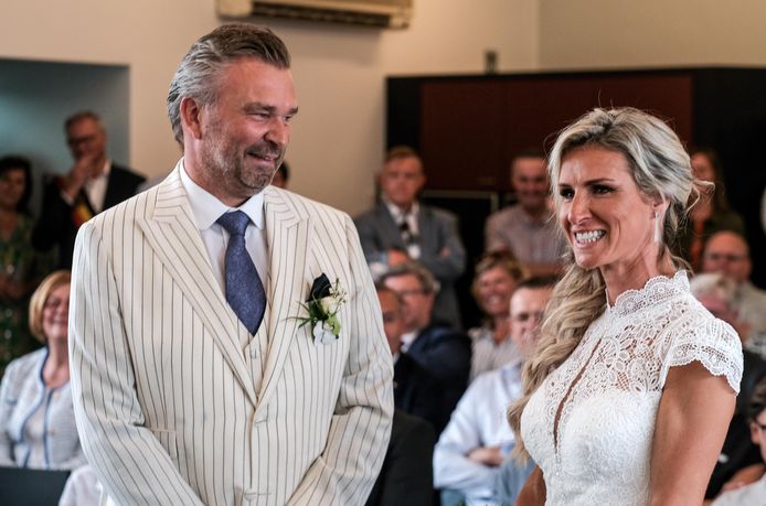Burgemeester Claude Croes gehuwd met zijn Evelyne: “Mooi hoeveel ...