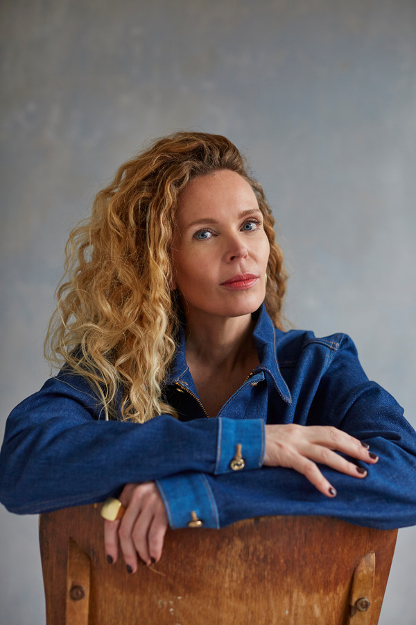 Roxane van Iperen: ‘Eén op de vijf Nederlanders stemt radicaal-rechts ...