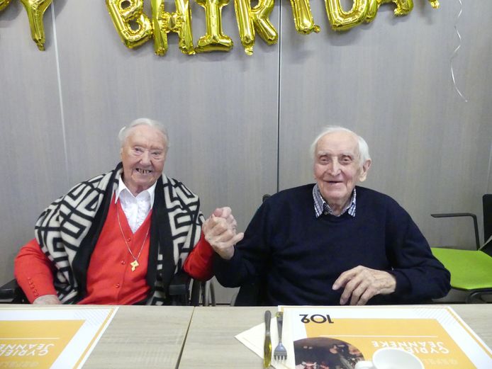 Joanna en Cyriel blazen samen 203 kaarsjes uit en zijn bijna 75 jaar ...