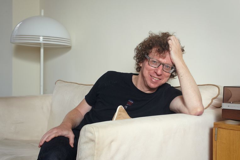 Arnon Grunberg heeft nu ook zijn eigen scheurkalender | De Morgen