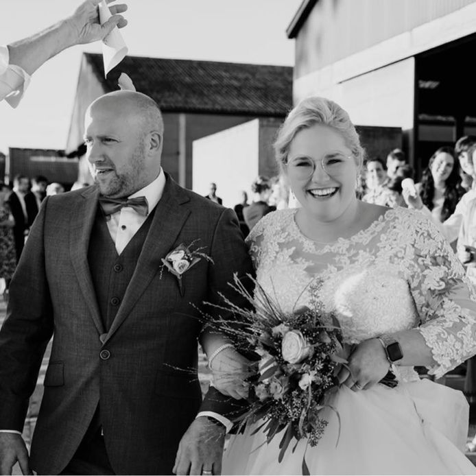 Drie maanden na herseninfarct brengt Laure (27) boek uit “Ik weet nog dat ik dacht: ik ga dood ...