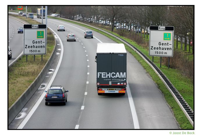 20 minuten file op Gentse Ring vanaf Gent-Zeehaven door ongeval ter ...