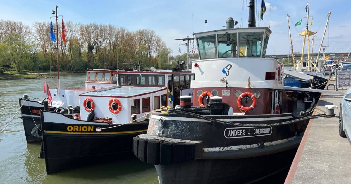 Gerrit Jan moet een list verzinnen om motor varend monument te kunnen ...