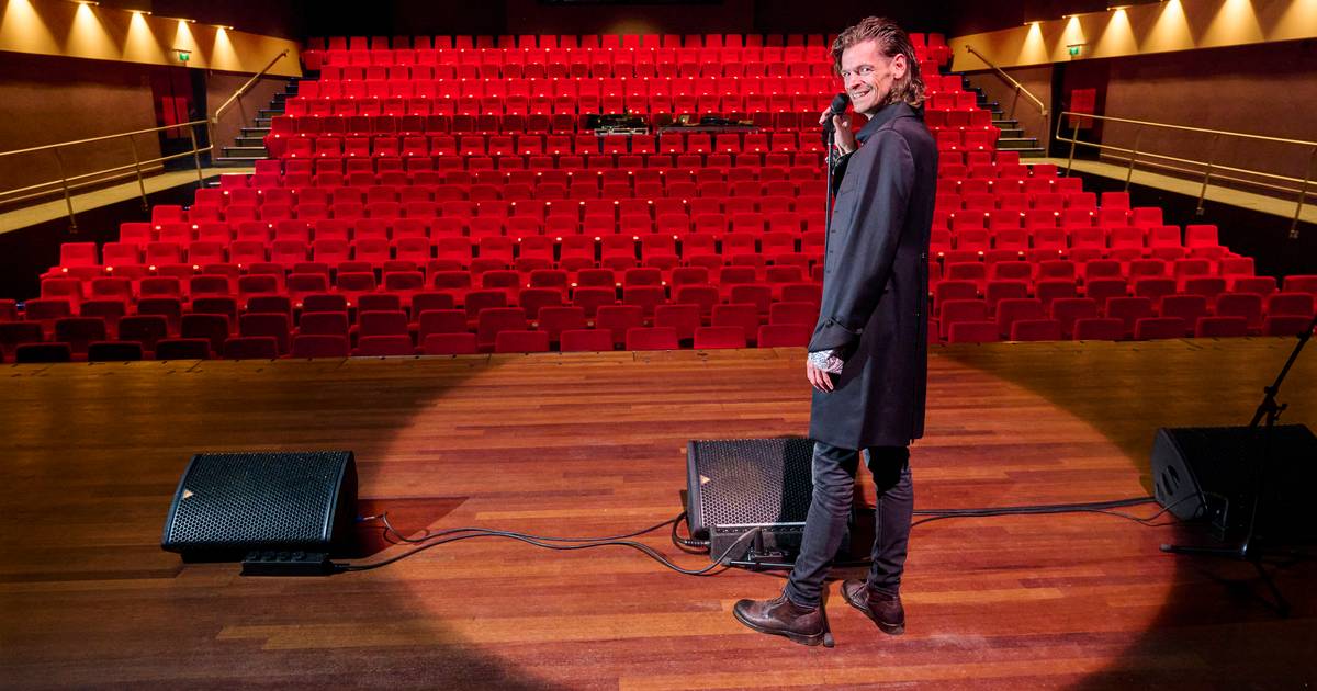 Maurice de Greef zingt Nederlandse hits in het Frans en komt met zijn ...