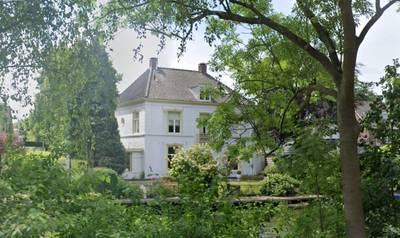 Wonen in zuilen: het grootste versus het kleinste huis dat nu te koop staat - Oozo.nl