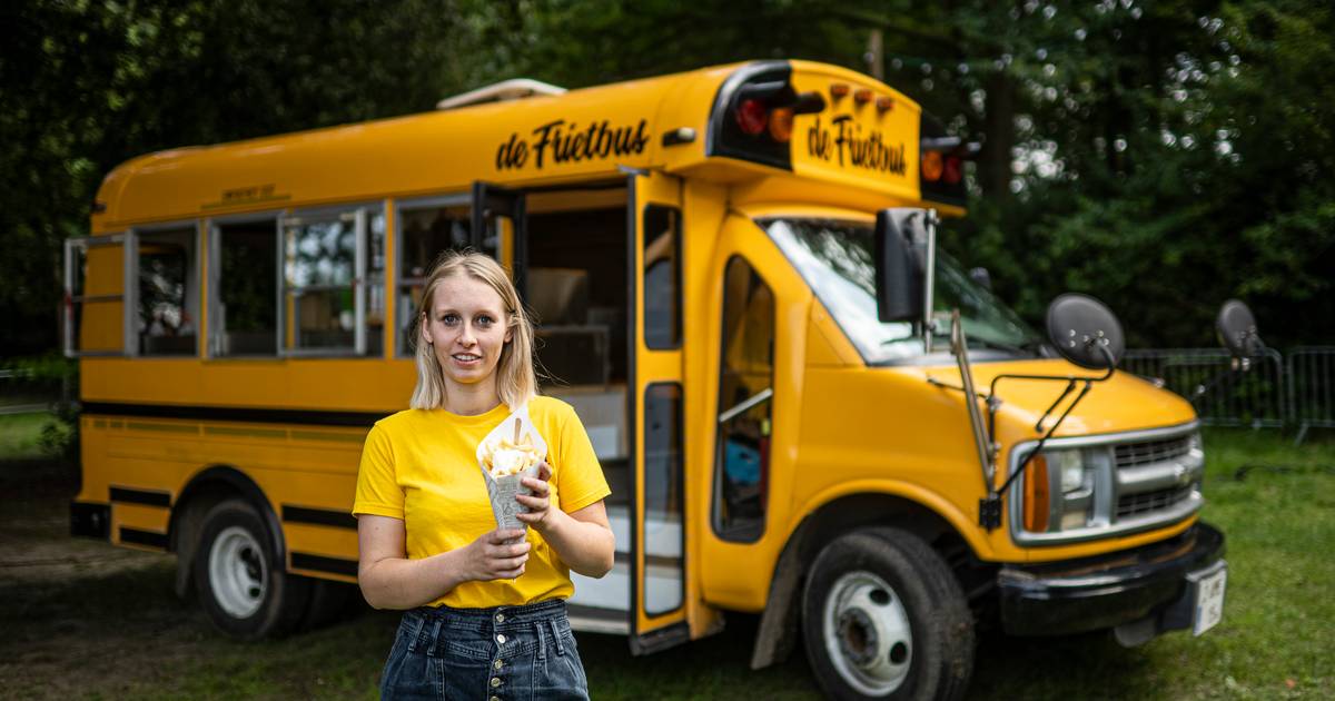Amerikaanse schoolbus omgebouwd tot frituur op wielen: “Lang moeten ...