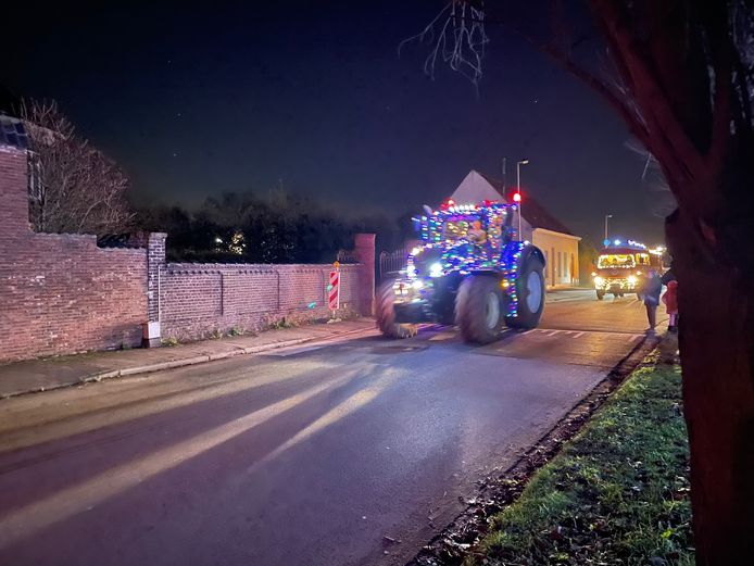 Tractor- en vrachtwagenparade Desteldonk mag na 2 jaar weer uitrijden ...