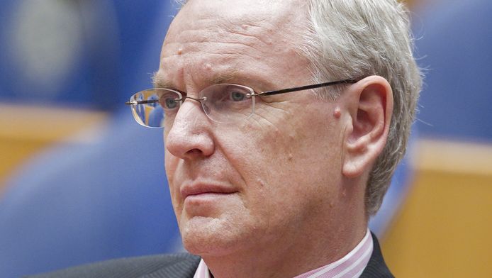 PVV'er komt terug op 'Joods-zijn' Rosenthal | Binnenland | AD.nl