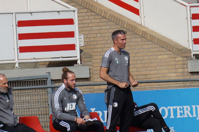 Doelman Tim uit Alphen zit wekelijks bij Feyenoord op de bank naast ...