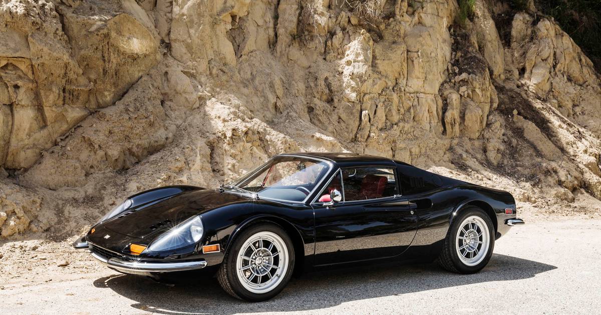 Dit is de eerste 'Outlaw' Ferrari ter wereld. Kostprijs: 1 miljoen ...