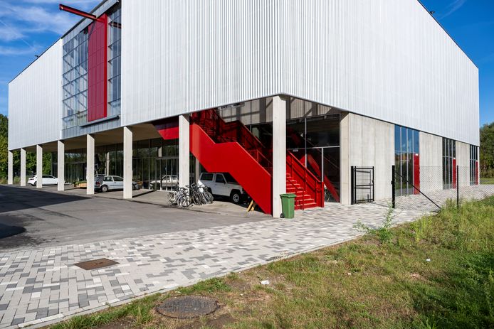 Nieuwbouw GO!Talent kan B-Architecten award opleveren | Dendermonde | hln.be