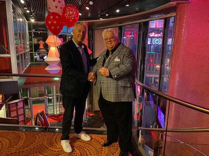 Harry Ballemaker (72) wint Society-Award: ‘Hij heeft altijd veel clubs ...