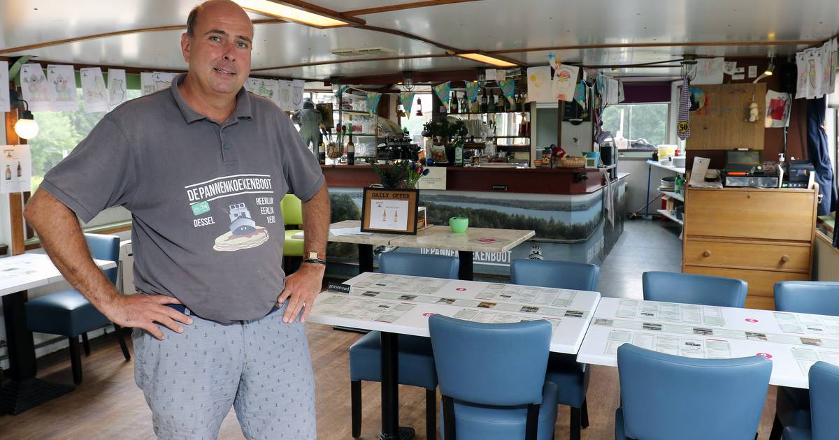 ‘Piet Pannenkoek’ zet zijn Pannenkoekenboot te koop voor 200.000 euro ...
