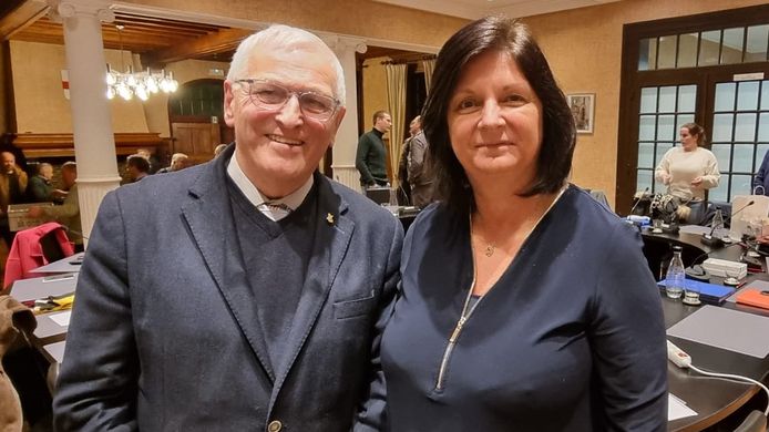 Schepen Hilde Stragier neemt na 21 jaar afscheid van de Heuvellandse ...