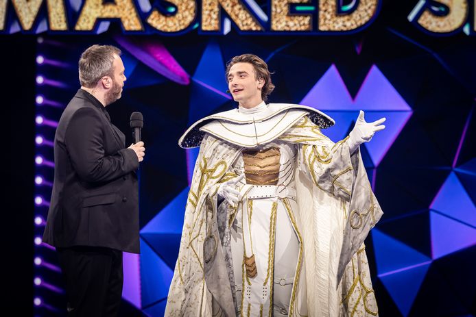 Sint-Baafsplein strikt alweer winnaar van The Masked Singer: Tovenaar ...