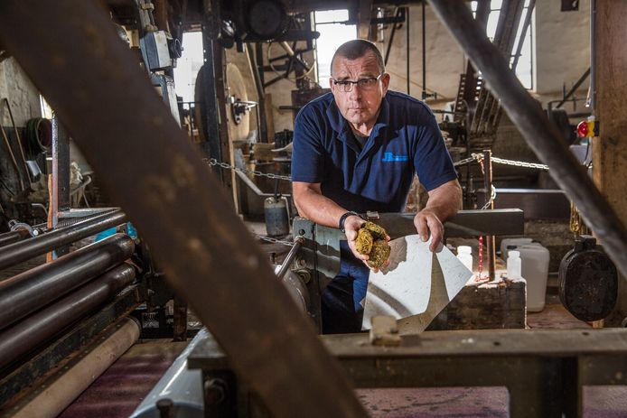 Gratis panda poep wordt prachtig papier voor Ouwehands | Apeldoorn ...