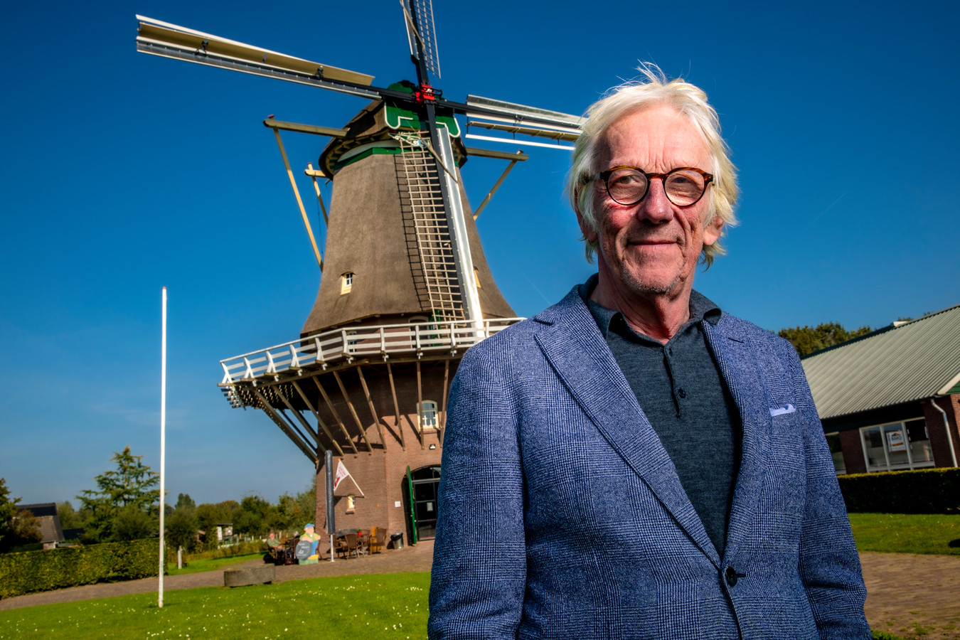 Freek de Jonge en het gouden jeugdsentiment: ‘Mijn oom begon te zuipen ...