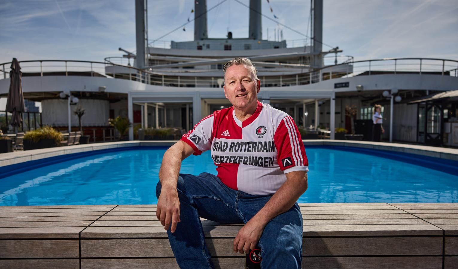 Vanuit Amerika bestelde Richard in februari alvast zes tickets voor 14 ...