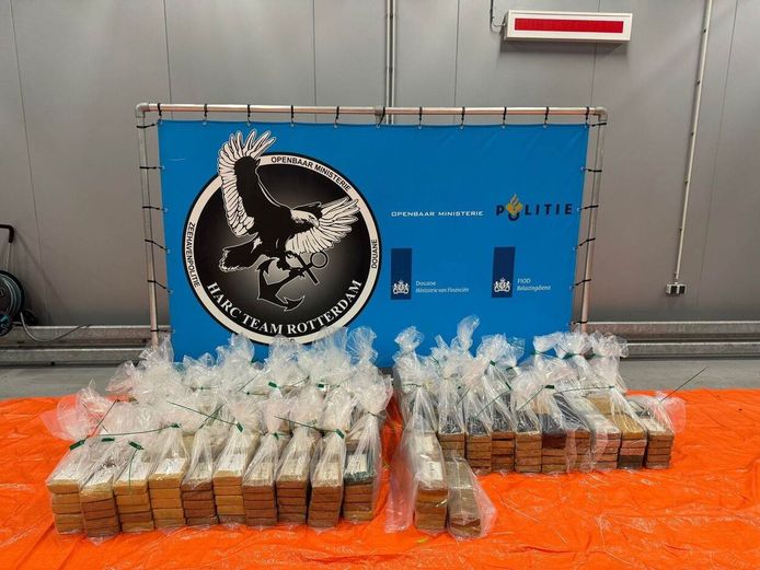 Cocaïne met straatwaarde van 46 miljoen euro onderschept: drugs ... Cocaïne met straatwaarde van 46 miljoen euro onderschept: drugs ...