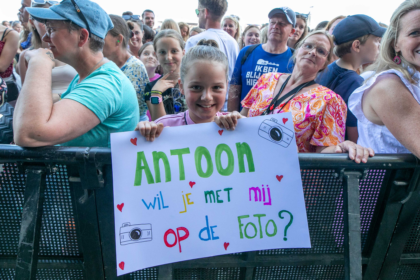 Zanger Antoon kan niet over straat zonder herkend te worden: ‘Na ...