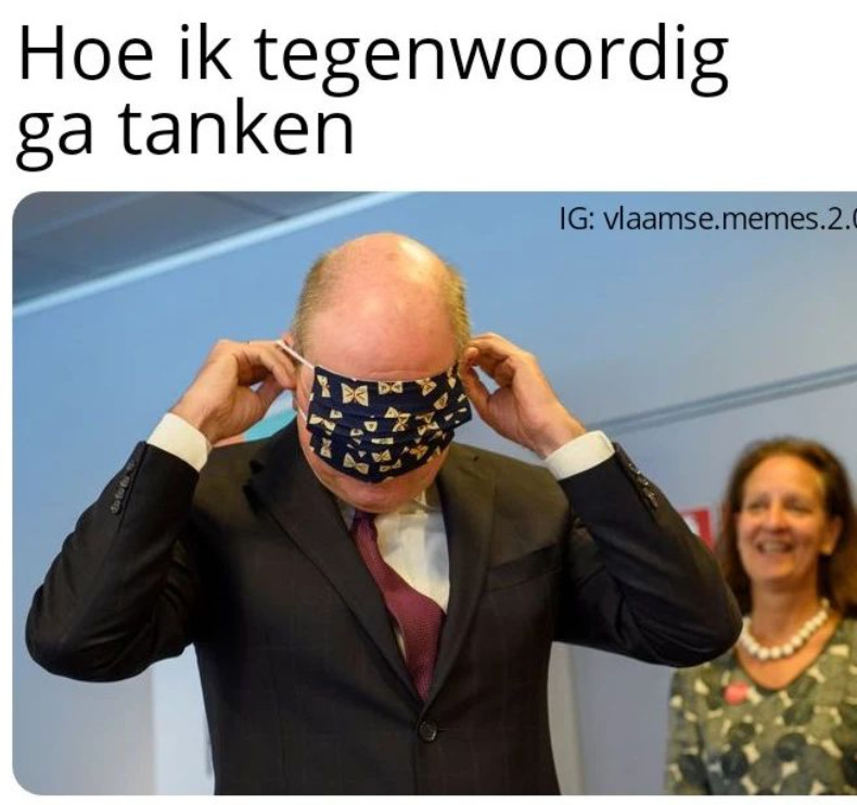 Hoewel er maar weinig te lachen valt met de diesel- en benzineprijzen ...