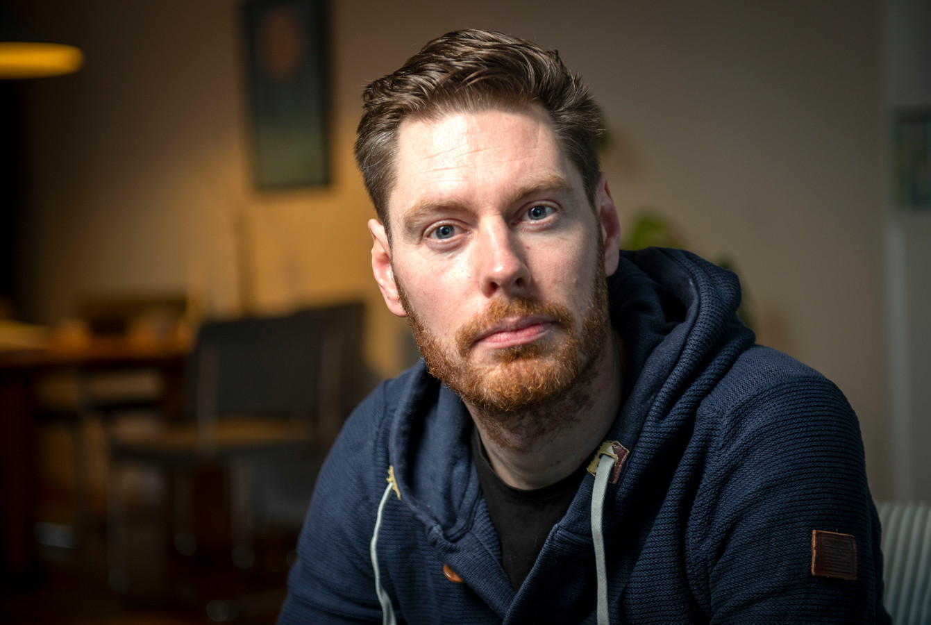 Niels raakte besmet bij zijn werk in de GGD-teststraat, nu zit hij al ...