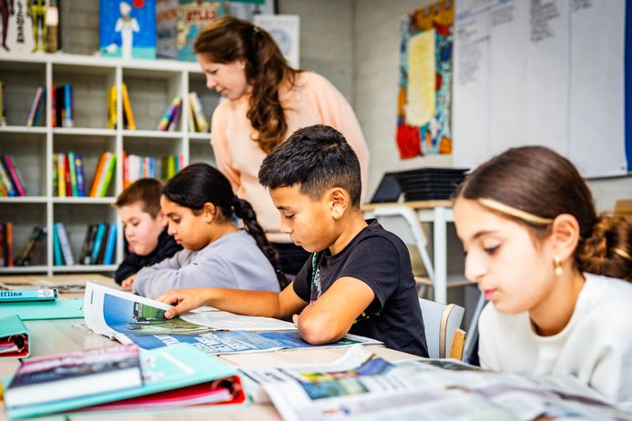 Talentvolle kinderen met een taalachterstand krijgen extra les: ‘Zo ...