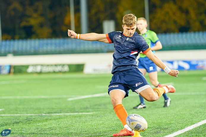 Bikkelen in Stamford: Steven (18) uit Lent verliet huis en haard voor ...