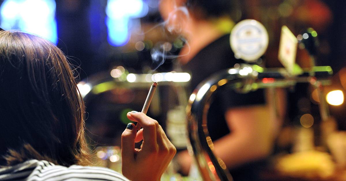 Relatief veel Nederlandse vrouwen roken | Gezond | bndestem.nl