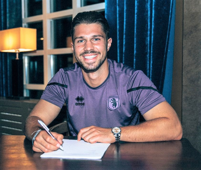 Beerschot haalt met Luca Meisl nieuwe verdediger, Lawrence Shankland op ...