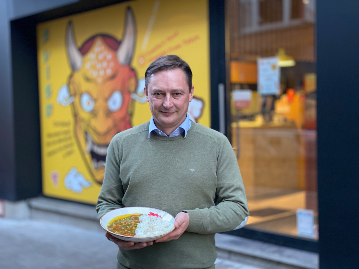 Eerste Japanse curry-restaurant geopend in Gent: “Even populair in ...