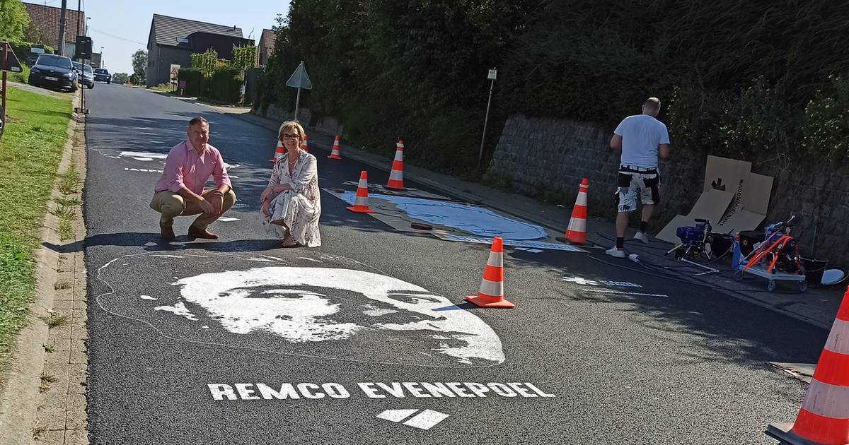 Graffititekening Remco Evenepoel siert Smeysberg | Huldenberg | hln.be