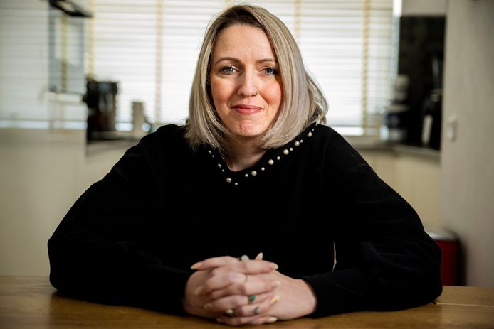 Door nieuw medicijn kan ernstig zieke Suzanne (37) mogelijk ooit haar ...